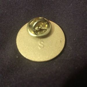 Mary Kay | Jewelry | Mary Kay World Globe Lapel Pin | Poshmark